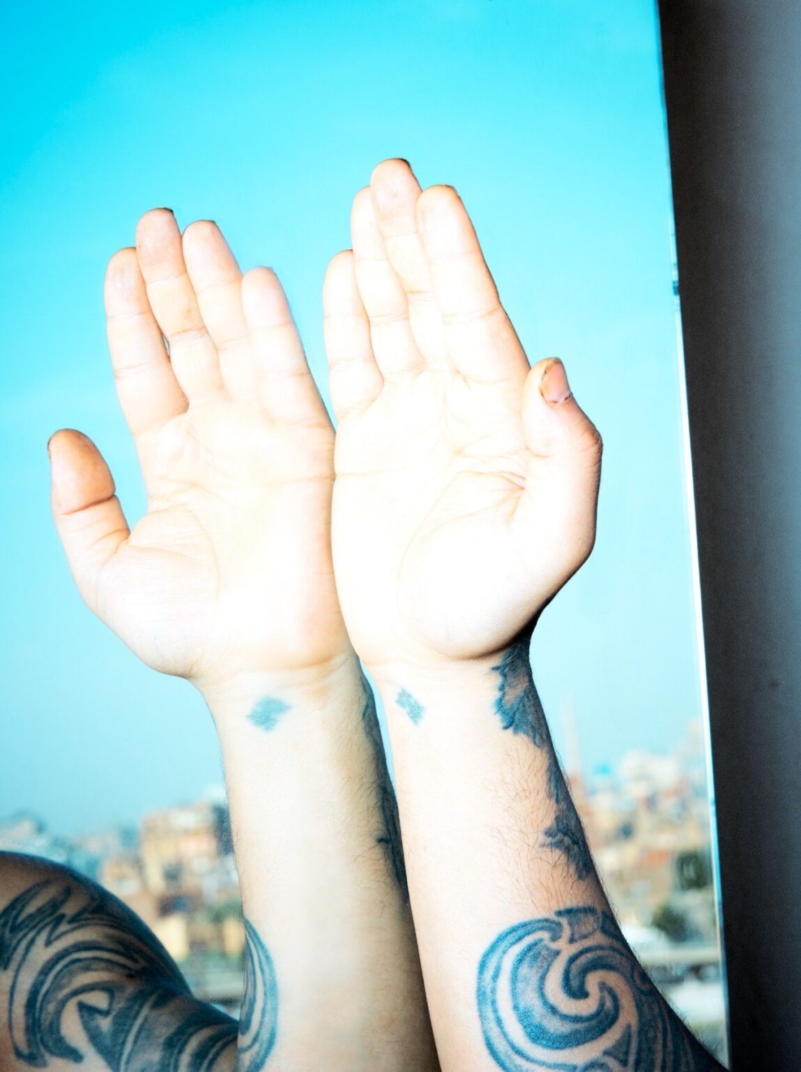 The Unstraight Museum - Heartefact